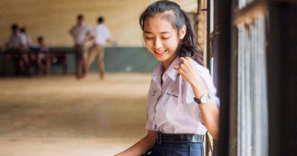 คนสวยหล่อ สกลราชวิทยานุกูล ปี 59 ม.1-ม.6 | Dek-D.com