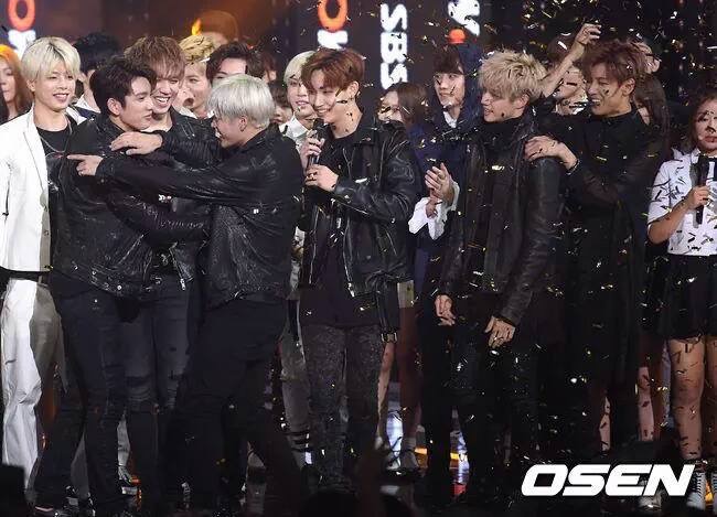 คุณเป็นอากาเซ่ตัวจริงหรือไม่ โดย skywriteツ ( ควิซทดสอบ ) | Dek-D.com