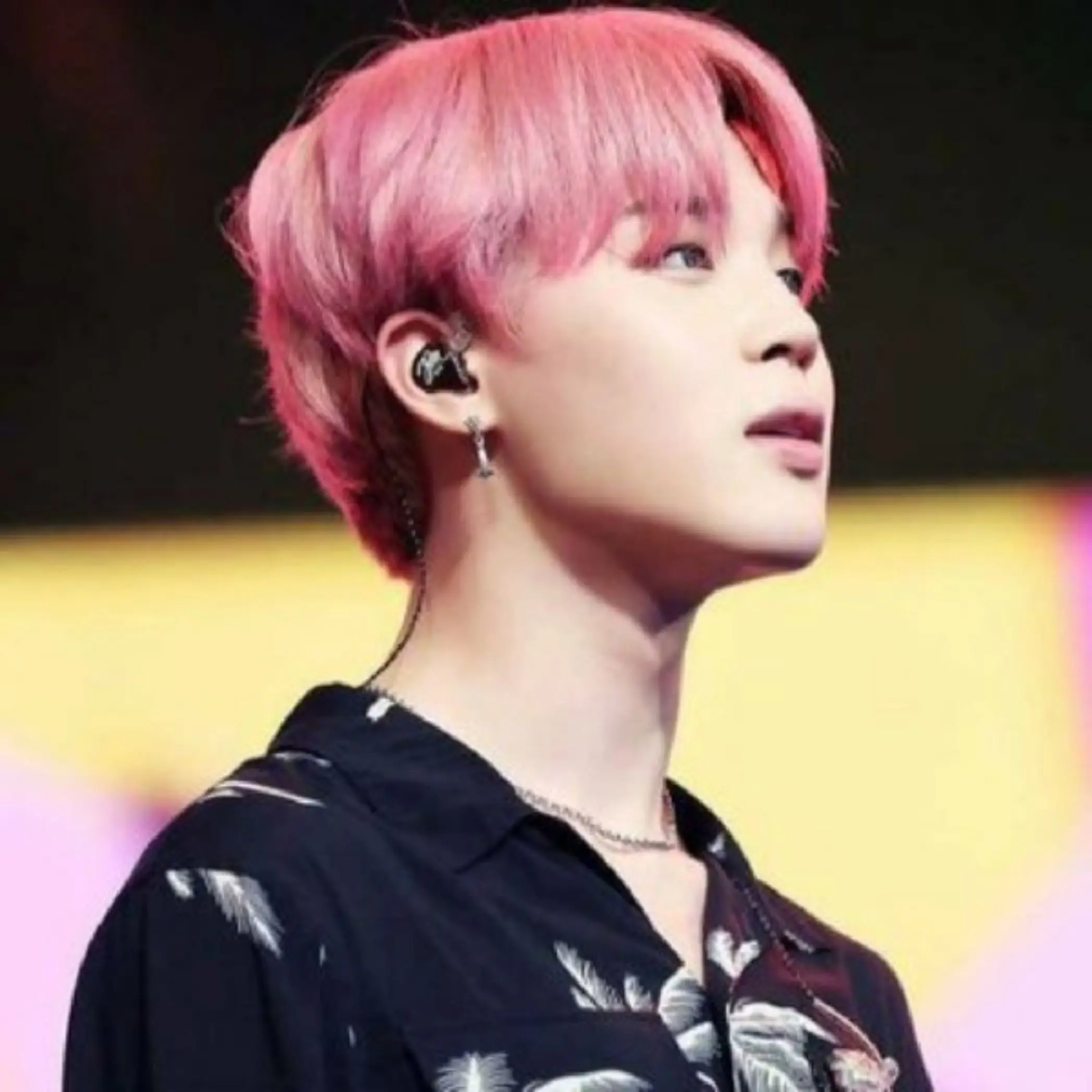 นิยาย [kookmin]เป็นได้แค่...คนนอก : Dek-D.com - Writer